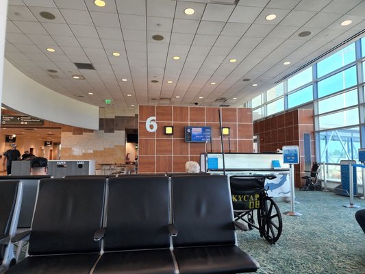 Springfield-Branson National (SGF), 2300 N Airport Blvd, Springfield ...