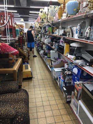 RED RACKS THRIFT STORE - Updated January 2025 - 11 Photos & 25 Reviews ...