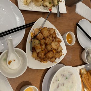 CONGEE QUEEN - Updated October 2024 - 213 Photos & 85 Reviews - 360 ...