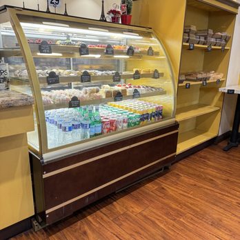 GIO’S BAKERY & CAFÉ - Updated February 2025 - 386 Photos & 485 Reviews - 3805 Ocean View Blvd ...