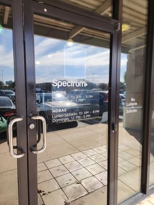 SPECTRUM - Updated December 2025 - 47 Photos & 301 Reviews - 1000 E ...