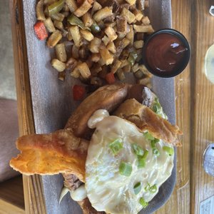 THE TIPSY OAK - 632 Photos & 641 Reviews - 301 E Front St, Arlington ...