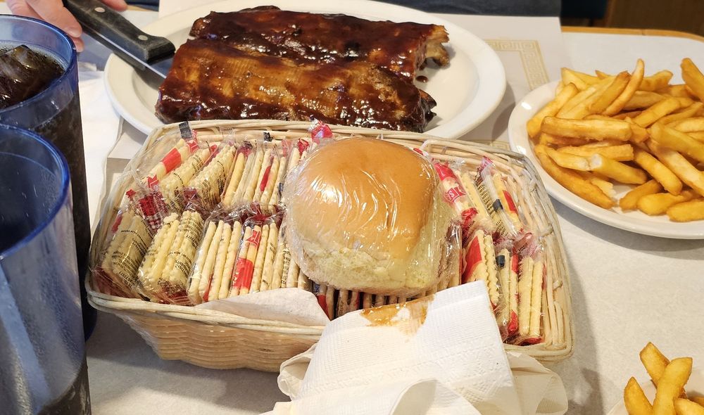 ALPINE VIEW RESTAURANT - Updated July 2025 - 20 Photos & 27 Reviews ...