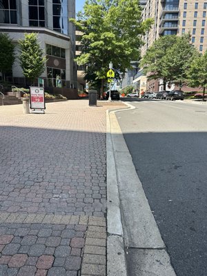 COLONIAL PARKING - Updated March 2025 - 28 Photos - 1530 Wilson Blvd ...