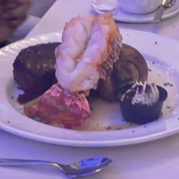 RIVERWINDS RESTAURANT - Updated November 2024 - 547 Photos & 411 ...