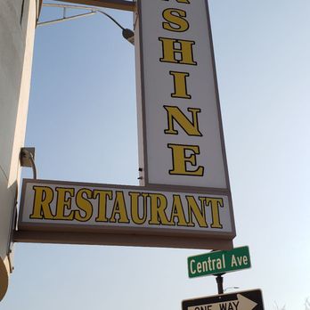 SUNSHINE FAMILY RESTAURANT - Updated January 2025 - 96 Photos & 102 ...