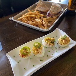 MICKEY’S IRISH PUB - Updated June 2024 - 278 Photos & 219 Reviews - 100 ...