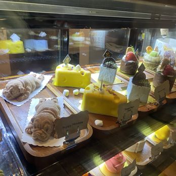 LA LUNA TEA AND DESSERT BAR - Updated July 2024 - 653 Photos & 195 ...