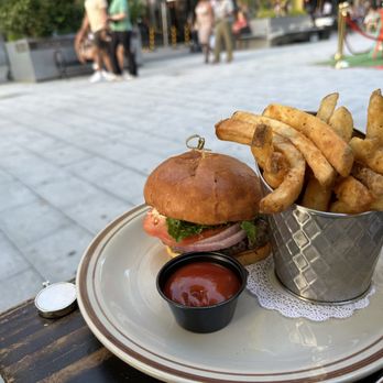 SOUTH HOUSE - Updated November 2024 - 1099 Photos & 753 Reviews - 149 ...