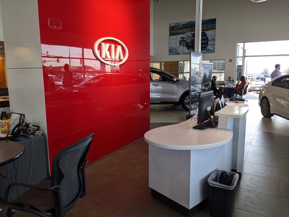 DOUG SMITH KIA - Updated September 2024 - 48 Reviews - 499 Lindon Park ...