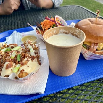 MEAN BURGERS BAR & GRILLE - Updated December 2025 - 17 Photos & 24 ...