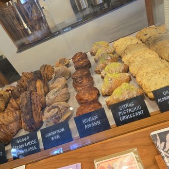 WAYFARER BREAD & PASTRY - Updated March 2025 - 1364 Photos & 798 ...