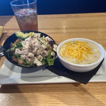 CRUSHED RED- OVERLAND PARK - Updated April 2025 - 139 Photos & 172 ...