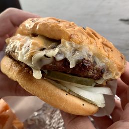 BURGER MADNESS - MONROE - Updated October 2025 - 186 Reviews & 285 ...