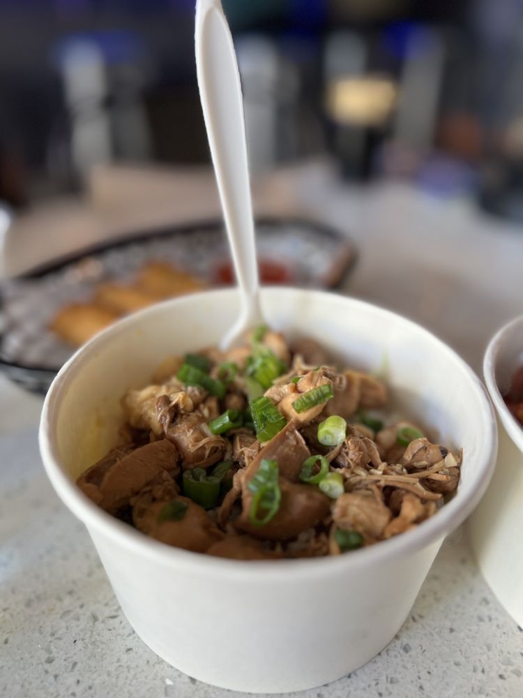 GASLAMP LUMPIA FACTORY | 280 Photos & 156 Reviews - 423 F St, San Diego ...