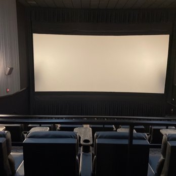 CMX CINEMAS - COUNTRYSIDE 12 - Updated July 2025 - 105 Photos & 120 ...