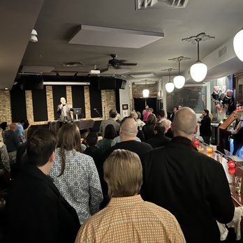 GMAN TAVERN - Updated December 2025 - 76 Photos & 207 Reviews - 3740 N ...