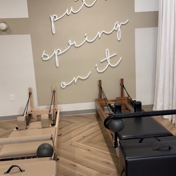 CLUB STUDIO - Updated December 2025 - 319 Photos & 437 Reviews - 5715 ...