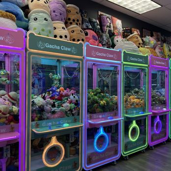 GACHA CLAW - Updated July 2025 - 190 Photos & 94 Reviews - 5625 S ...