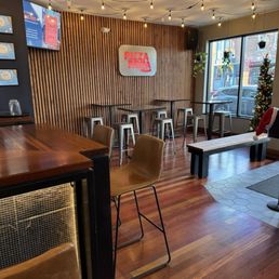 PIZZA PAYAA - Updated December 2025 - 96 Photos & 139 Reviews - 107 E ...