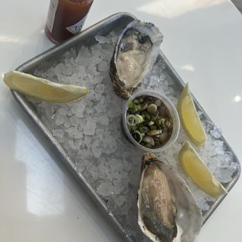 TRUFFLE POKÉ BAR - Updated October 2025 - 100 Photos & 49 Reviews ...