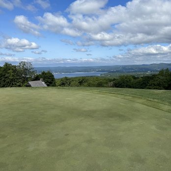 HUDSON NATIONAL GOLF CLUB - Updated September 2025 - 40 Arrowcrest Dr ...