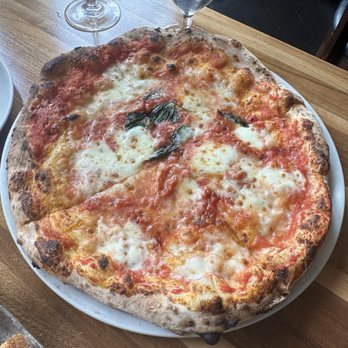 QUATTRO - Updated November 2024 - 529 Photos & 621 Reviews - 264 ...