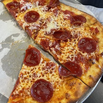 VERONICA’S BRICK OVEN PIZZA - Updated July 2025 - 56 Photos & 72 ...