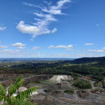 GIUFFRIDA PARK - Hiking - 800 Westfield Rd, Meriden, Connecticut - 109 ...