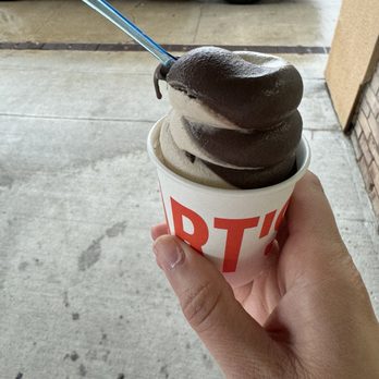 BOGART’S DOUGHNUT CO. - Updated October 2025 - 210 Photos & 266 Reviews ...