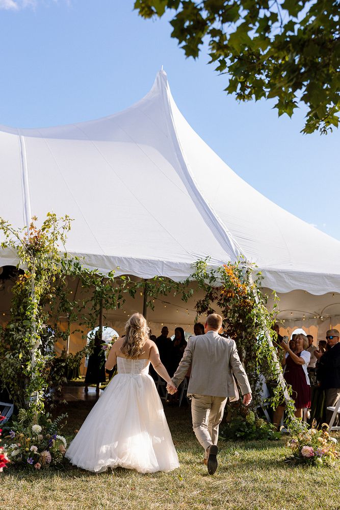 SCHNEIDER’S FLORIST - Updated January 2026 - 44 Photos & 27 Reviews ...