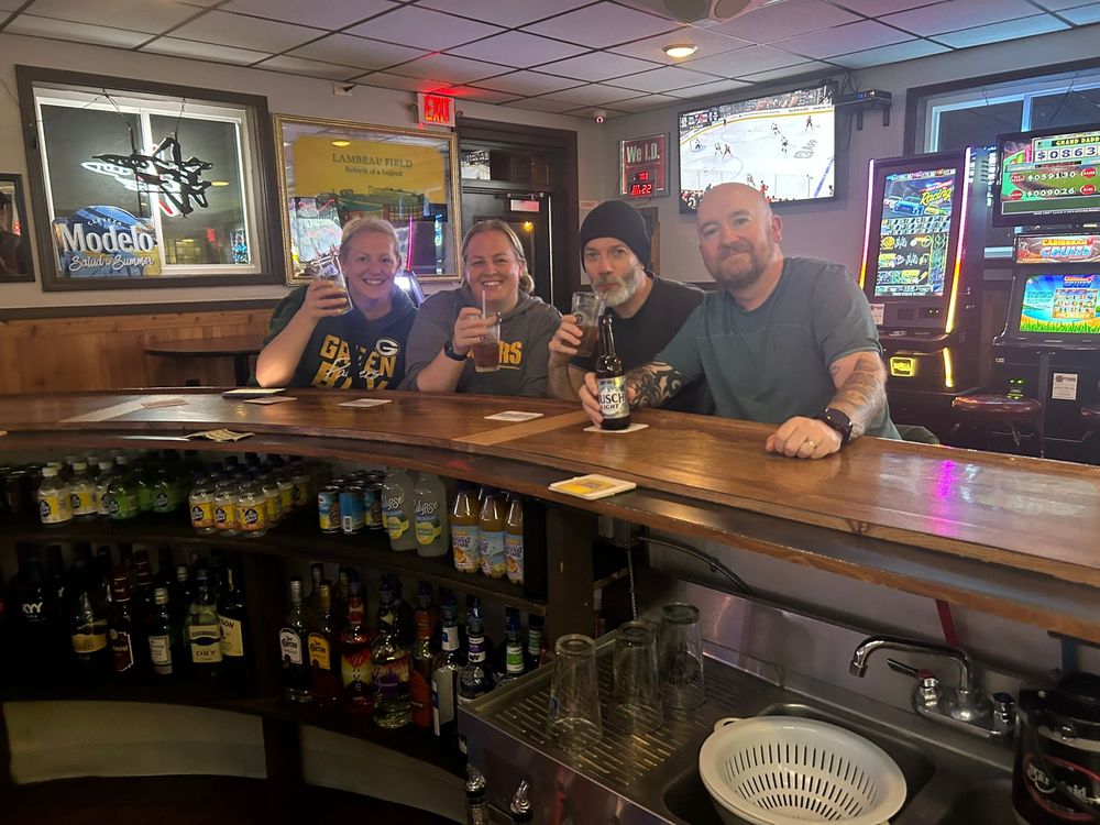 PACKER STADIUM LOUNGE - Updated July 2025 - 10 Photos - 1342 S Broadway ...