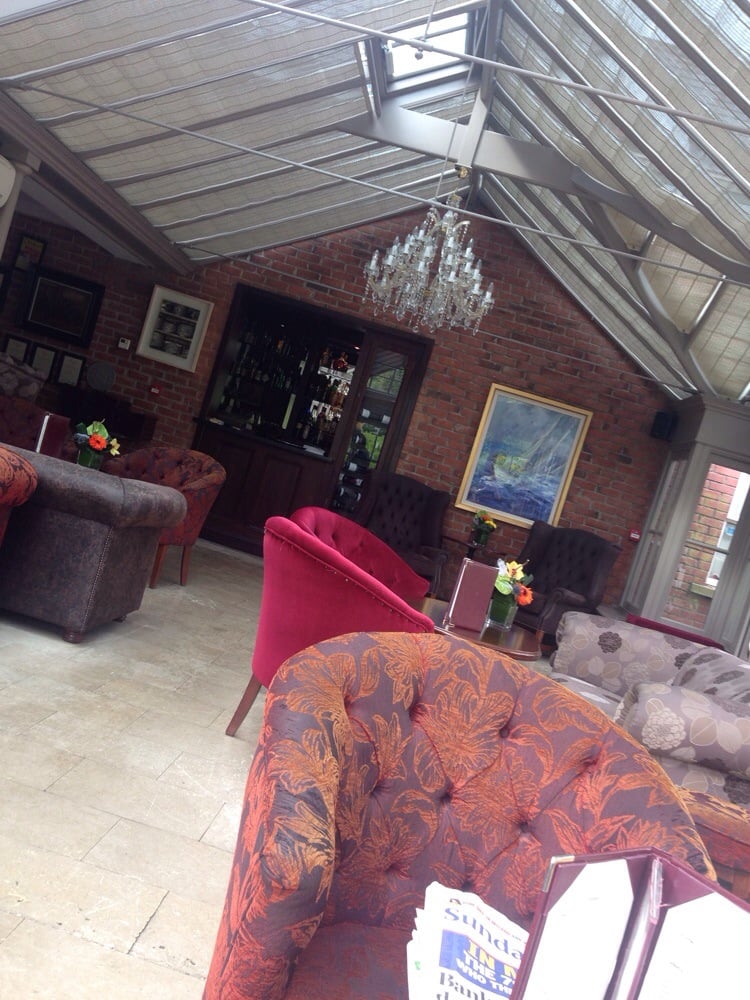 THE OLDE POST INN - Updated November 2025 - 17 Photos - Cloverhill ...