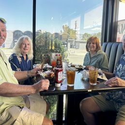 HENRY’S BAR & GRILL - Updated October 2025 - 186 Photos & 189 Reviews ...