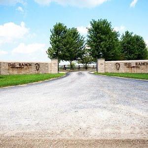 BIG RUN WOLF RANCH - 17 Photos & 28 Reviews - 14857 Farrell Rd ...