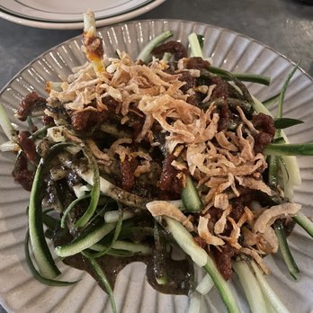 TRAD ROOM - Updated June 2024 - 340 Photos & 174 Reviews - 266 Malcolm ...