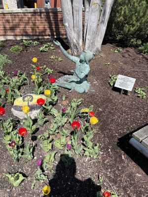 GAIL BORDEN LIBRARY - Updated November 2025 - 50 Photos & 47 Reviews ...