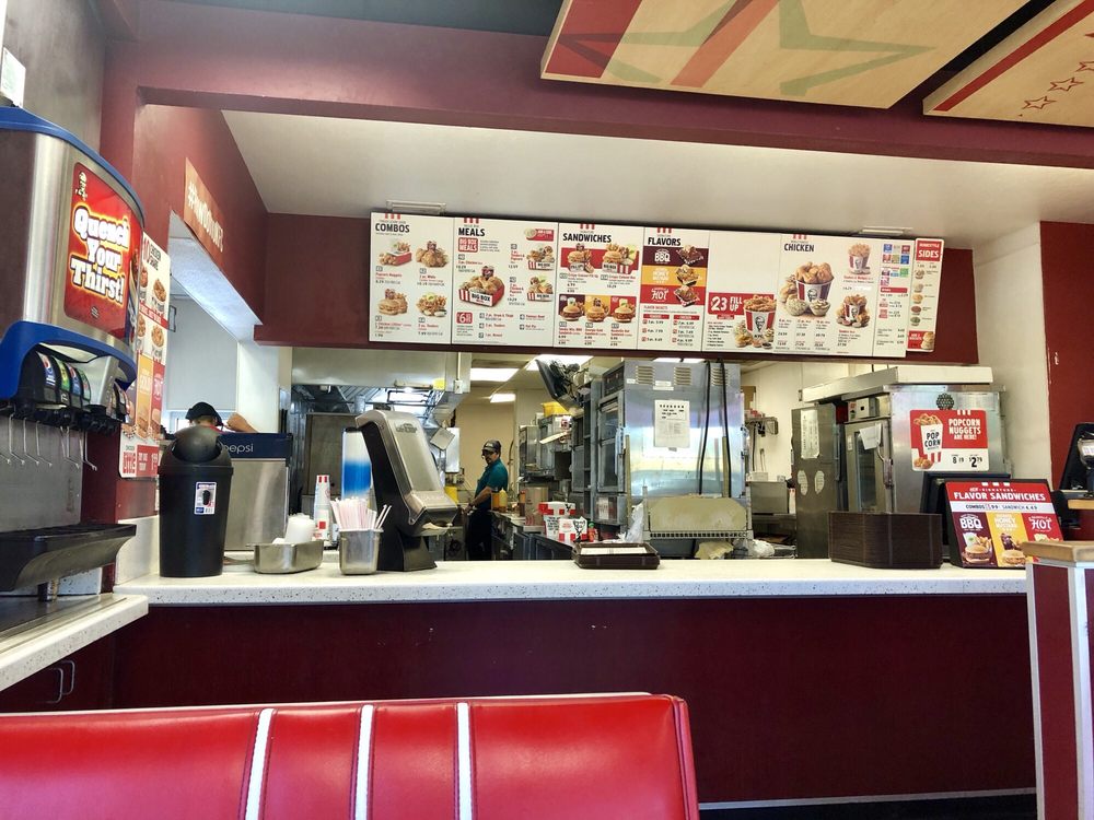 KFC - Updated December 2025 - 41 Reviews - 12225 Collier Blvd, Naples ...