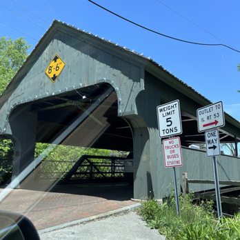 LONG GROVE COVERED BRIDGE - Updated December 2025 - 18 Photos - Robert ...