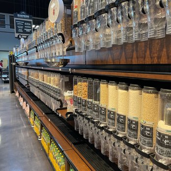HARMONS NEIGHBORHOOD GROCER - Updated October 2025 - 66 Photos & 58 ...