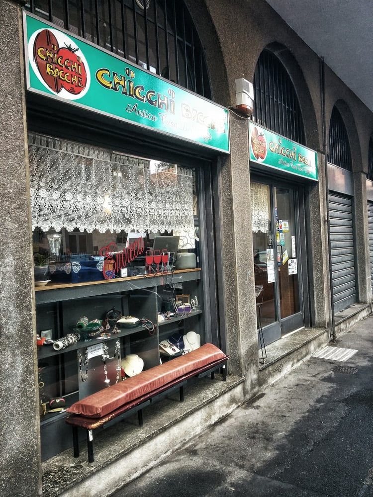 CHICCHI E BACCHE - Via Gianella 26, Milano, Italy - Desserts ...