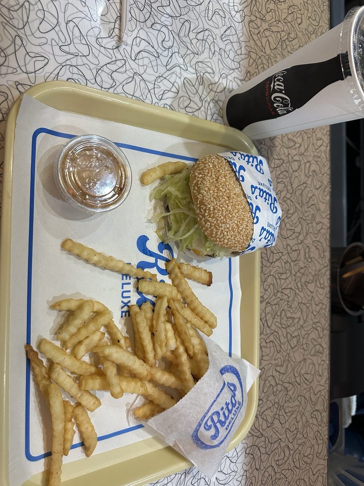 RITA’S DELUXE - Updated March 2025 - 44 Photos & 29 Reviews - 419 W 7th ...