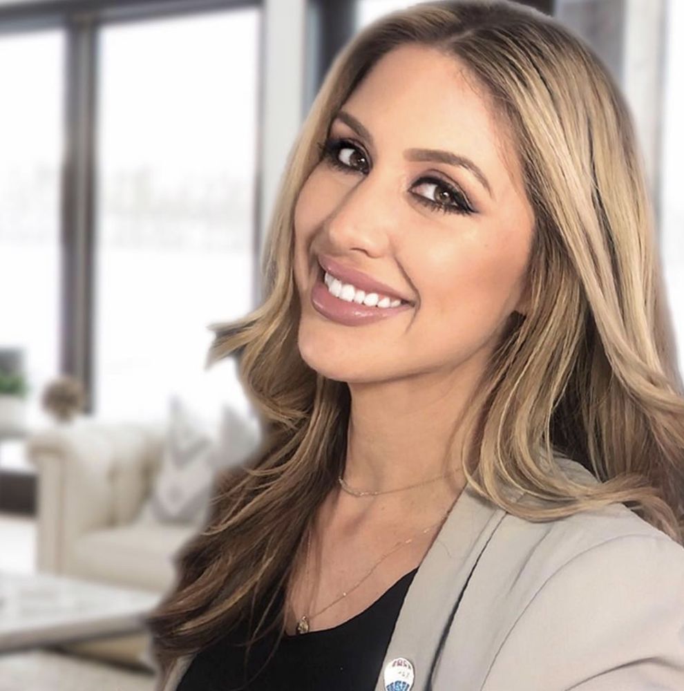 AMANDA FALLON - RE/MAX PARTNERS - 434 N Main St, Corona, California ...