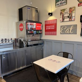 SURF UP CHICKEN - Updated June 2025 - 310 Photos & 131 Reviews - 5661 ...