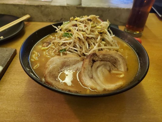 MADAI SUSHI & MADAI RAMEN - C. Río Lerma 162, México, D.F., Mexico ...