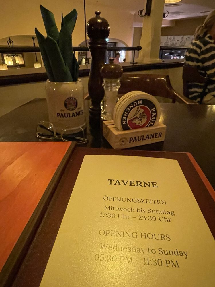 RESTAURANT TAVERNE - Updated January 2026 - 11 Photos - Frankfurt am ...
