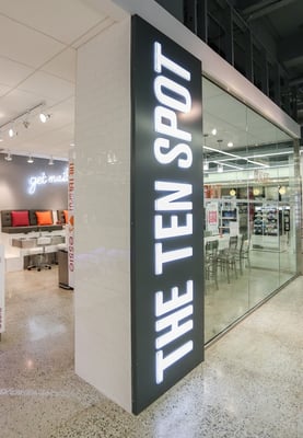 THE TEN SPOT - YONGE & EG - Updated December 2025 - 27 Reviews - 2507 ...