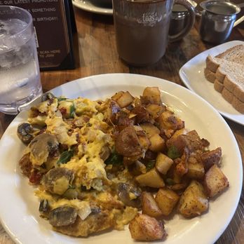 TOAST COFFEEHOUSE - Updated May 2024 - 848 Photos & 758 Reviews - 46 E ...