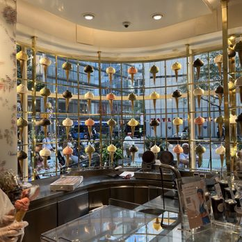 VENCHI - Updated August 2024 - 231 Photos & 144 Reviews - 1796 Broadway ...