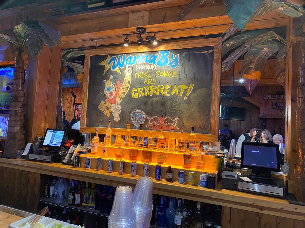 WANNAB’S KARAOKE BAR - 46 Photos & 101 Reviews - 305 Broadway ...
